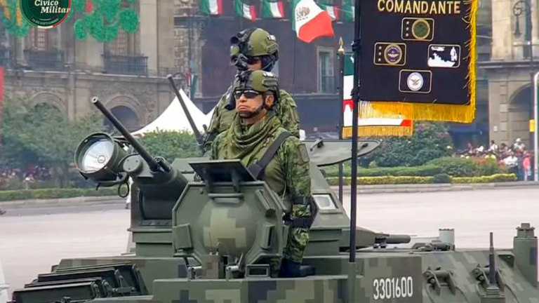 Desfile Cívico Militar 2022: Marchan 18 mil elementos, la cantidad más ...